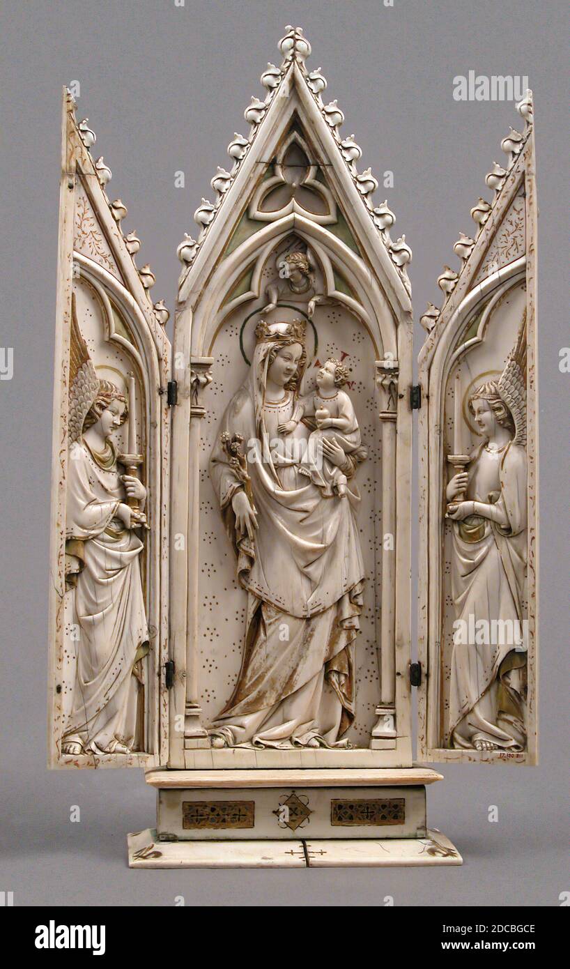 Gothic ivory hi-res stock photography and images - Alamy