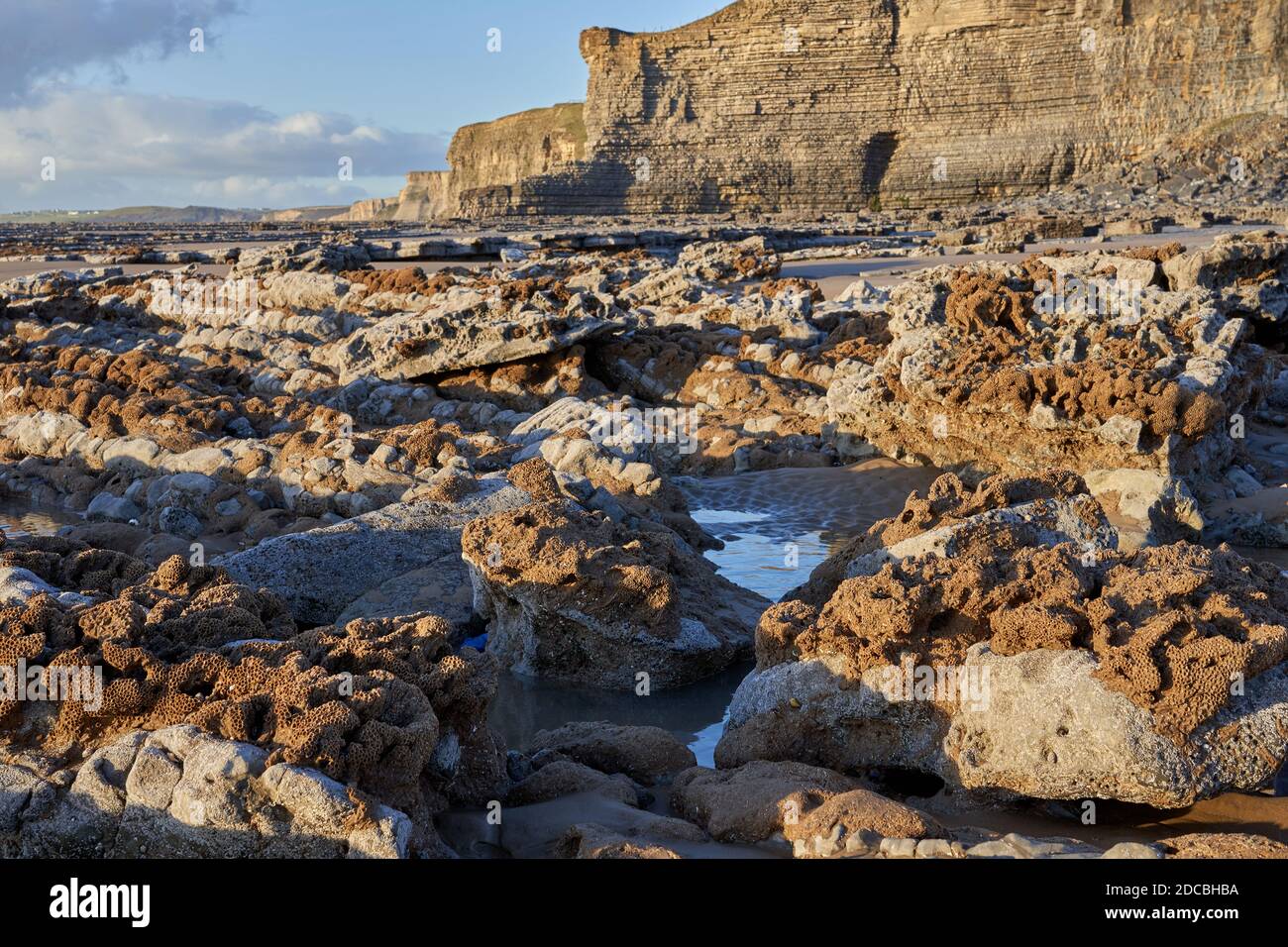 Monknash beach hi-res stock photography and images - Alamy