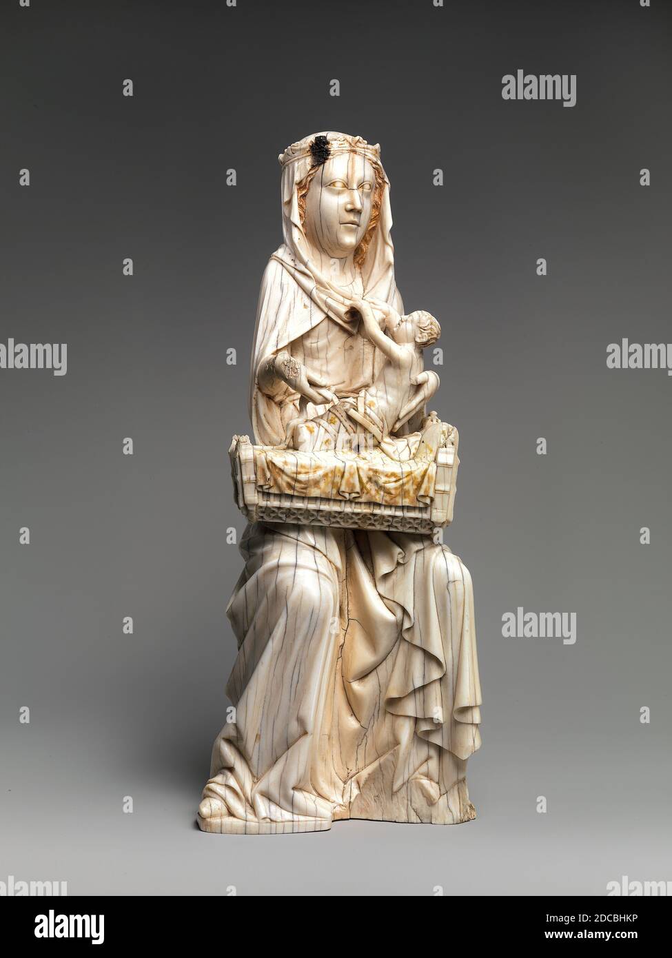 Medieval baby cradle hi-res stock photography and images - Alamy