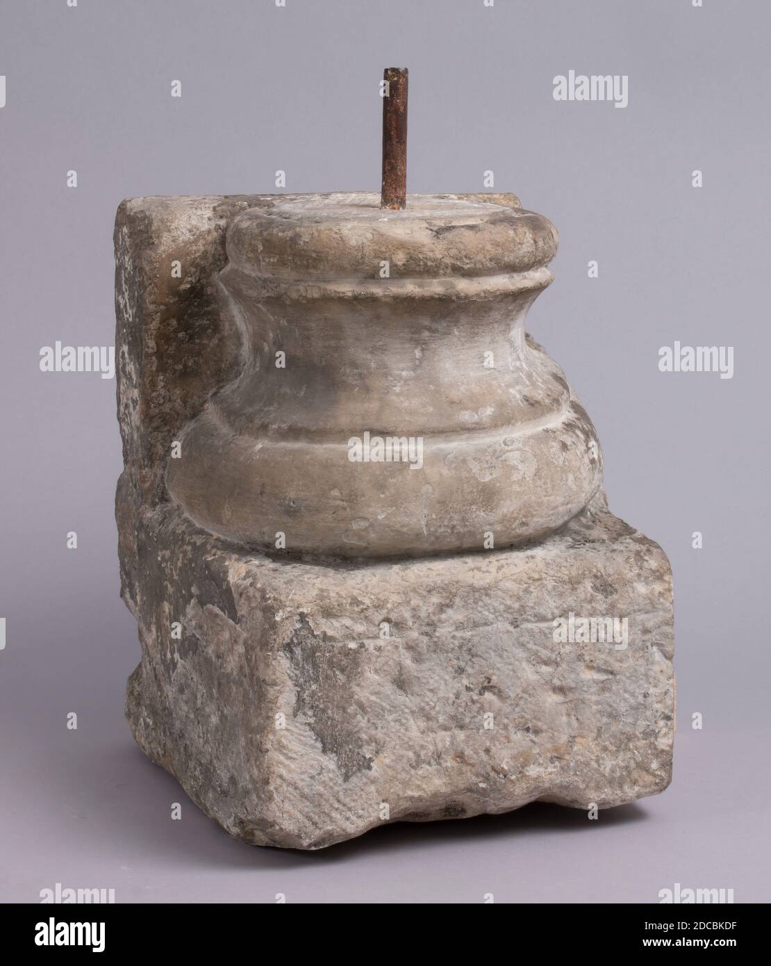 Engaged base hi-res stock photography and images - Alamy