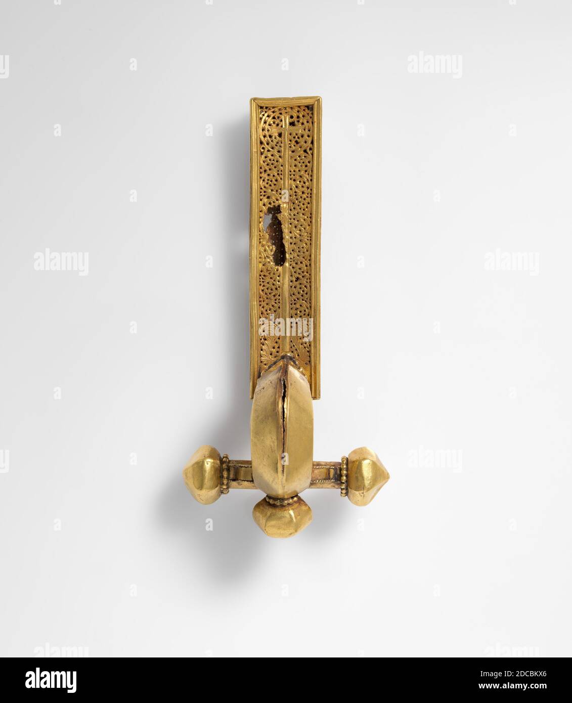 Crossbow Brooch, Late Roman or Byzantine, ca. 430 Stock Photo - Alamy