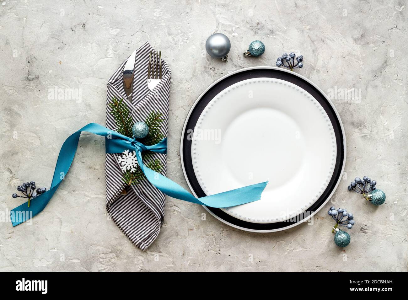 Christmas dinner background. Table setting top view Stock Photo - Alamy