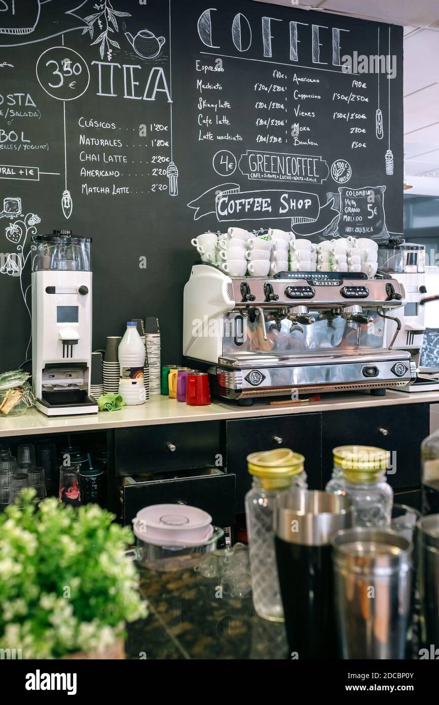 Empty coffee shop counter hi-res stock photography and images - Alamy