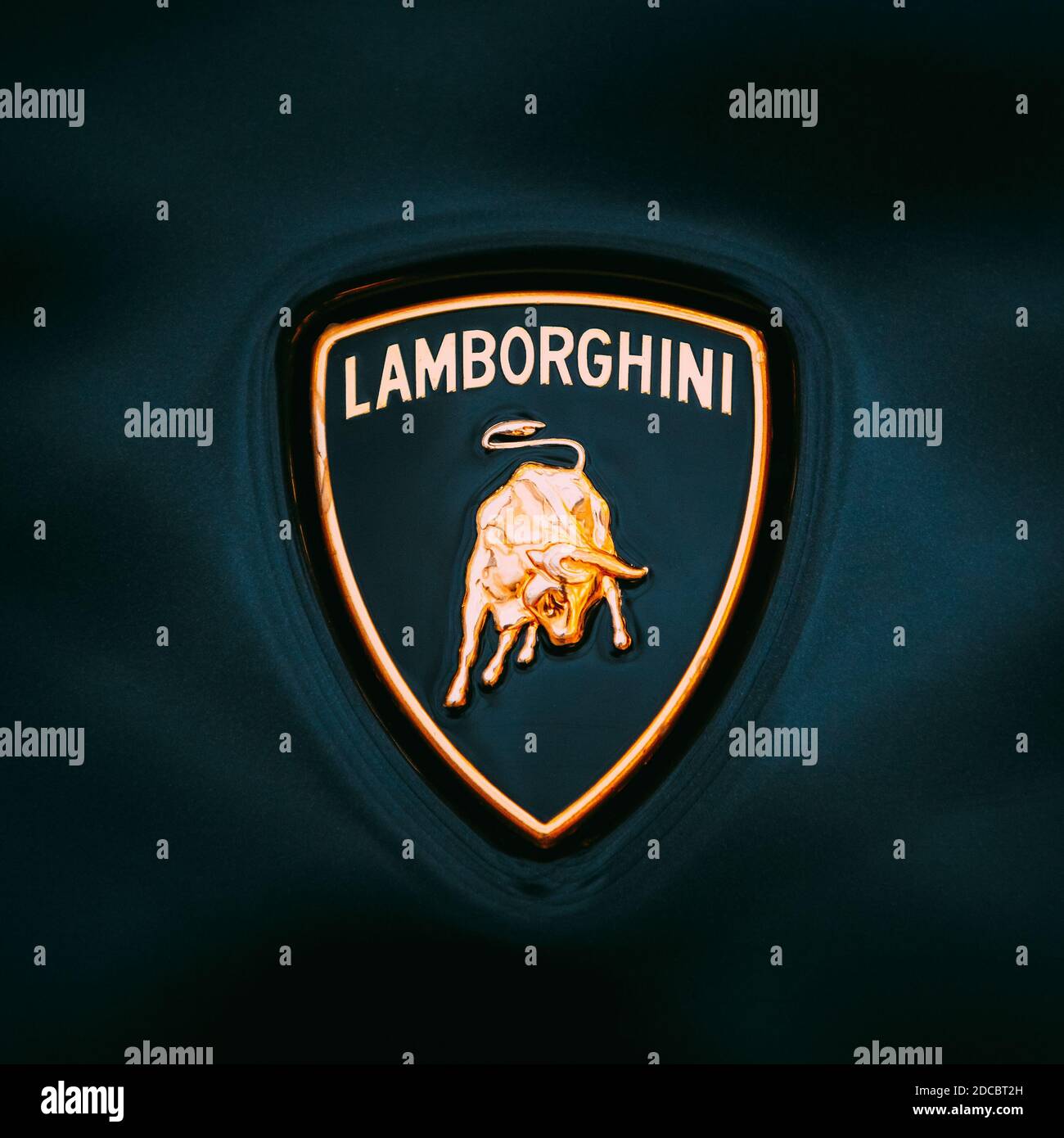 Lamborghini logo hi-res stock photography and images - Alamy
