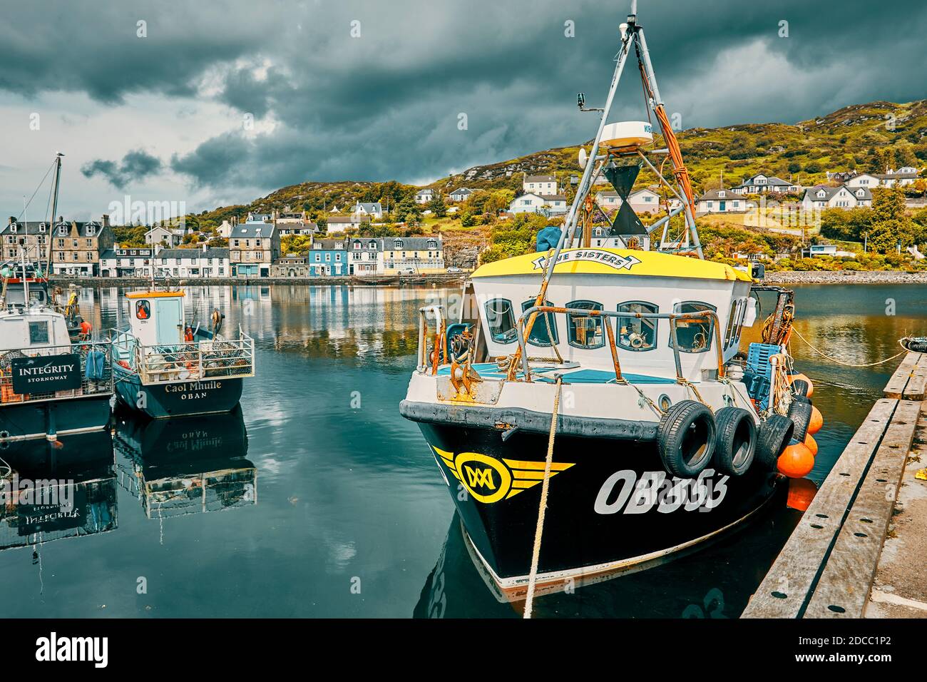 Fishing boats, Tarbert, Scotland Stock Photo - Alamy