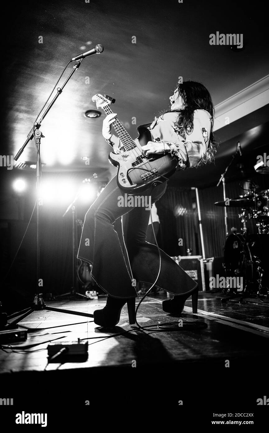 Danielle Nicole Live Stock Photo - Alamy