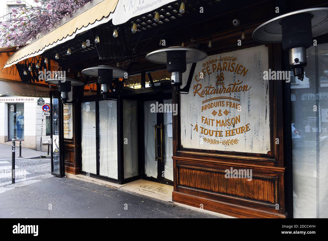 Picasso restaurant hi-res stock photography and images - Alamy