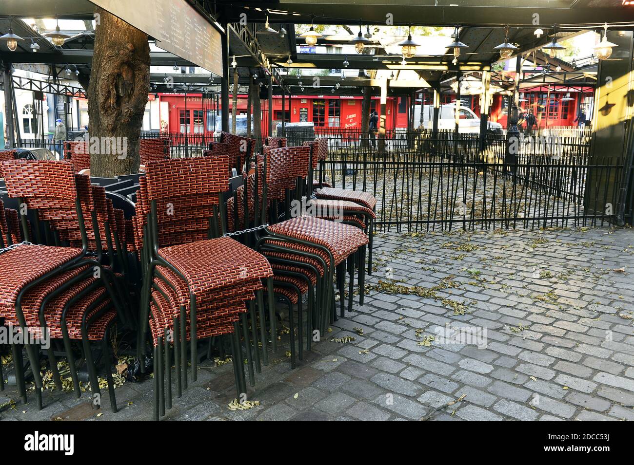 Closed restaurant - Lock down on Montmartre - paris - France Stock ...