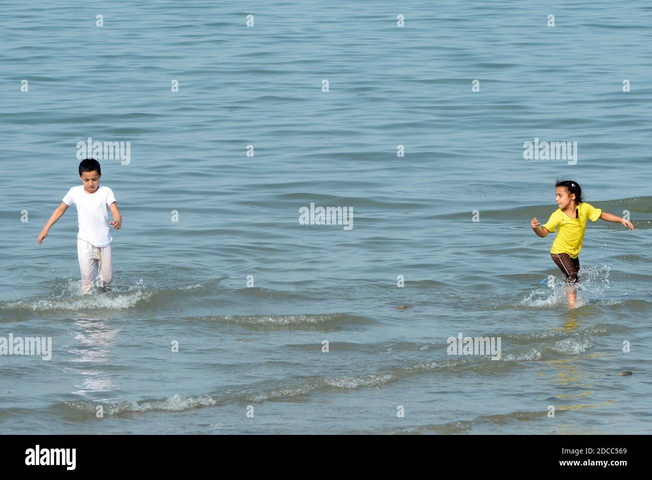 Kuwait City, Kuwait. 19th Nov, 2020. Kids play at the beach in Kuwait ...
