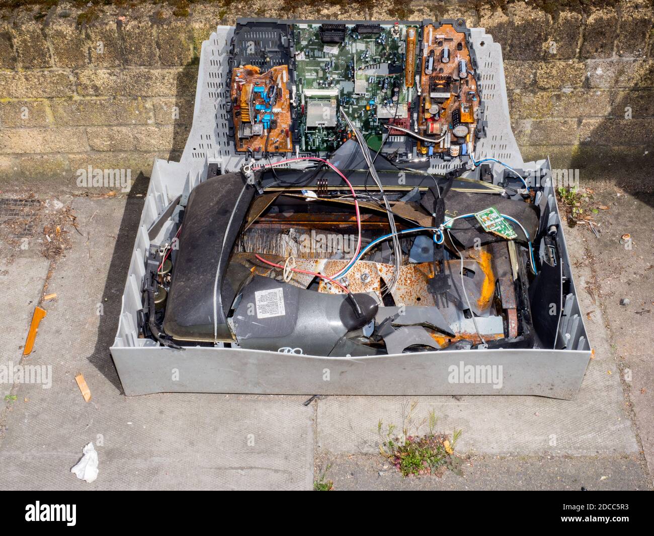 Smashed television set. Highgate, London Stock Photo - Alamy