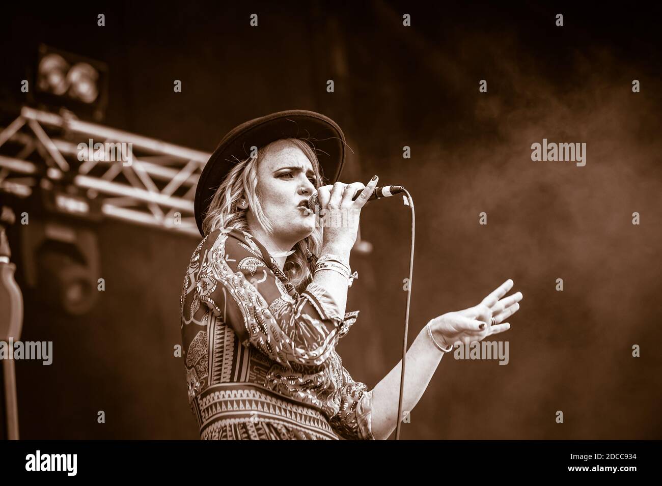 Elles Bailey Live Stock Photo - Alamy