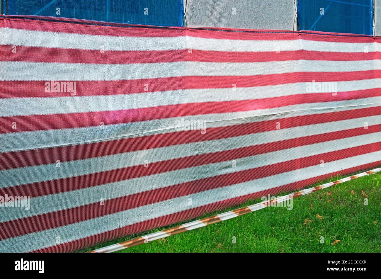 Covering tarpaulin hi-res stock photography and images - Alamy
