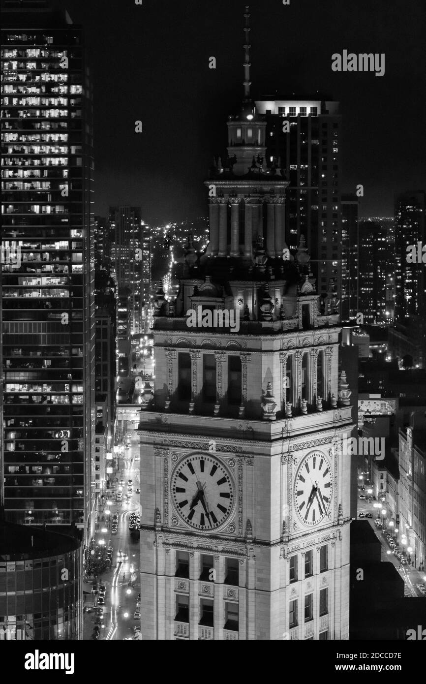 Chicago skyscrapers lighted up at night Stock Photo - Alamy