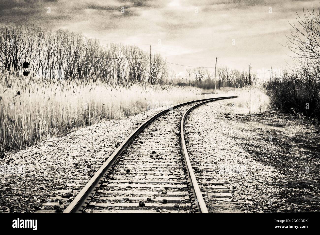 Empty tracks hi-res stock photography and images - Alamy