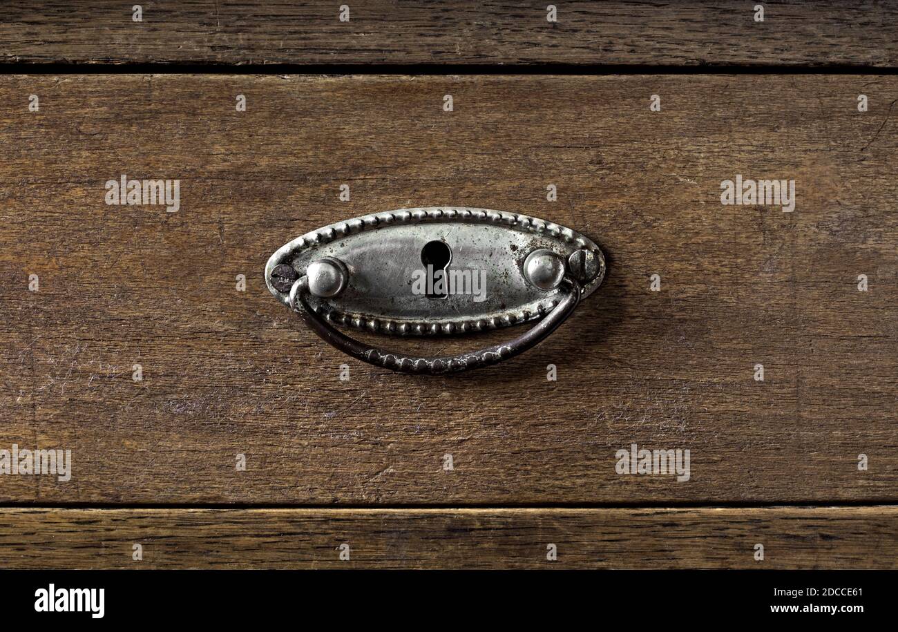 Old drawers hi-res stock photography and images - Alamy