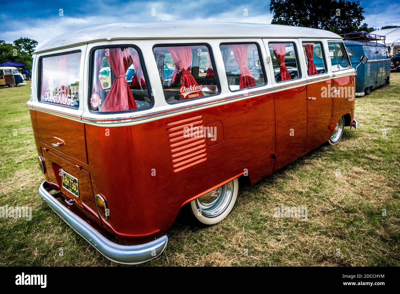 Vw van bus lowered hi-res stock photography and images - Alamy