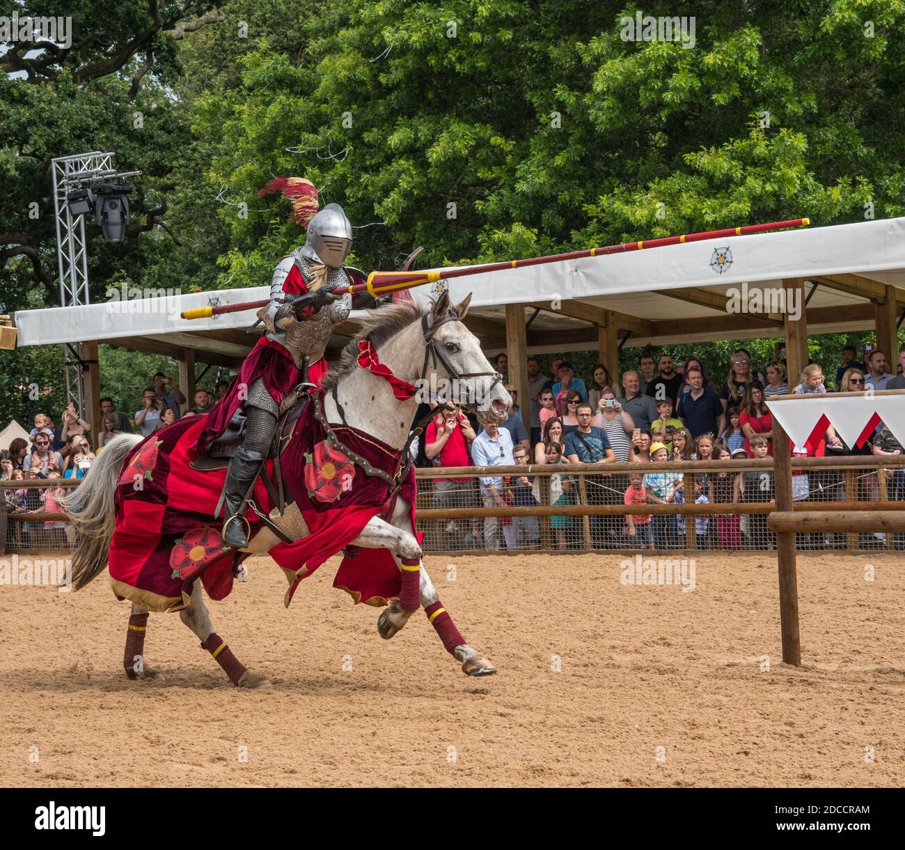 Warwick castle jousting hi-res stock photography and images - Alamy