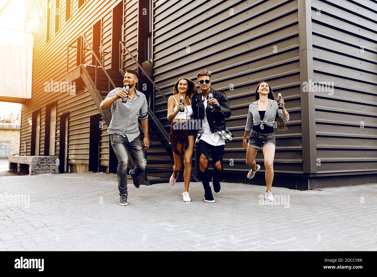 Graduate walk hi-res stock photography and images - Alamy