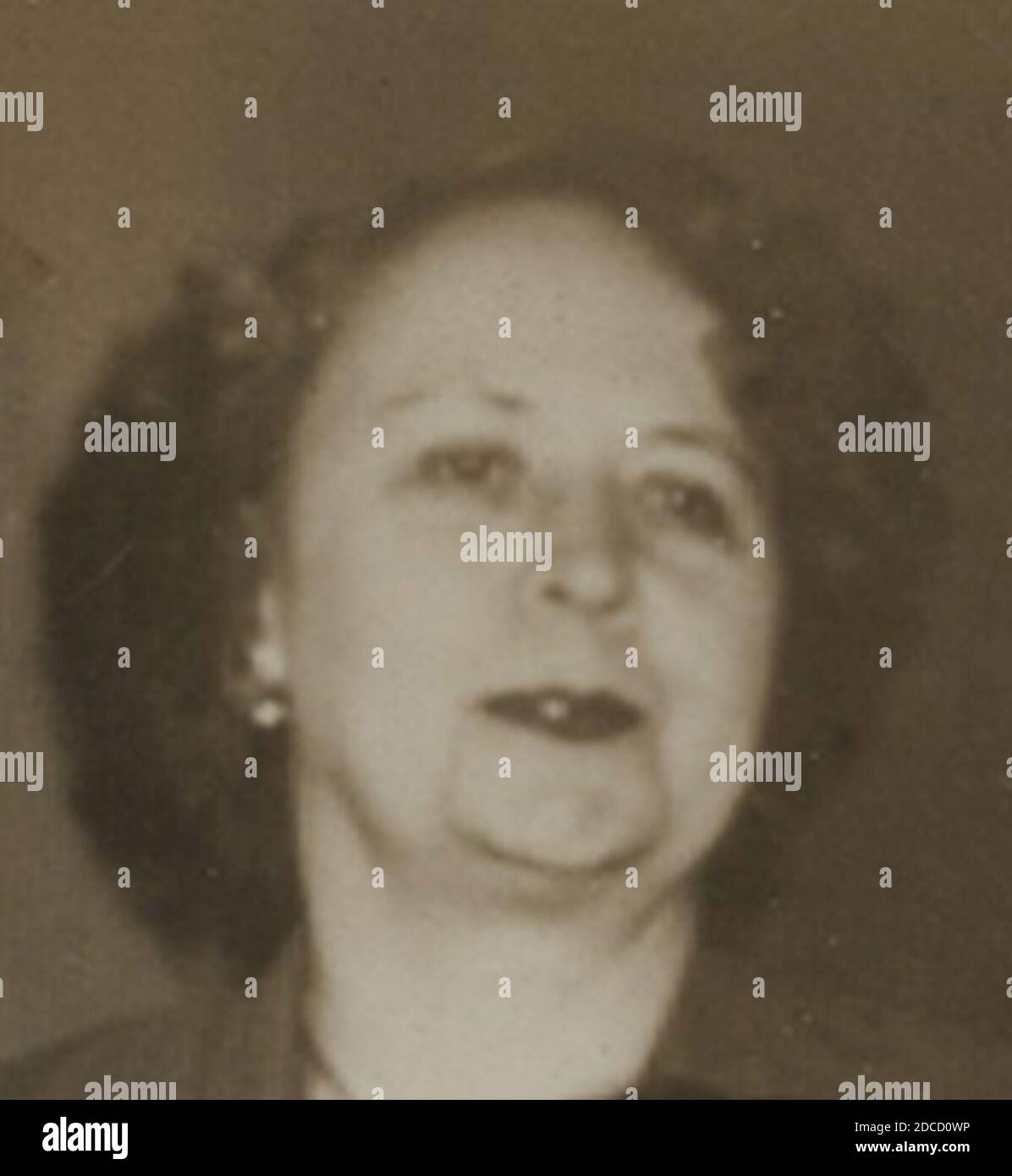 Elizabeth kee hi-res stock photography and images - Alamy