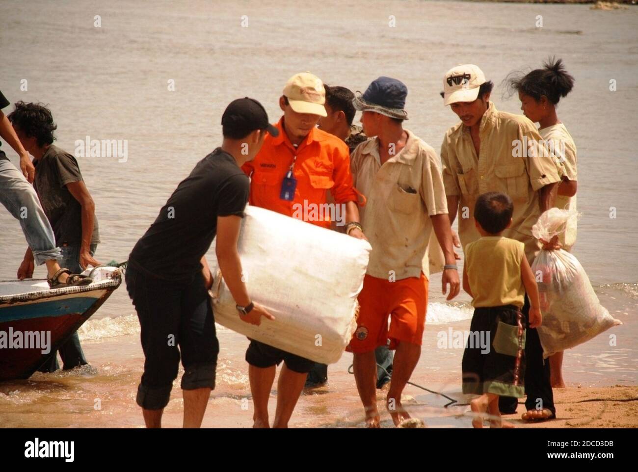 Kits distribution hi-res stock photography and images - Alamy