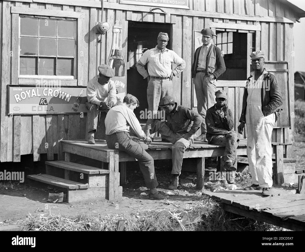 Juke joint hi-res stock photography and images - Alamy