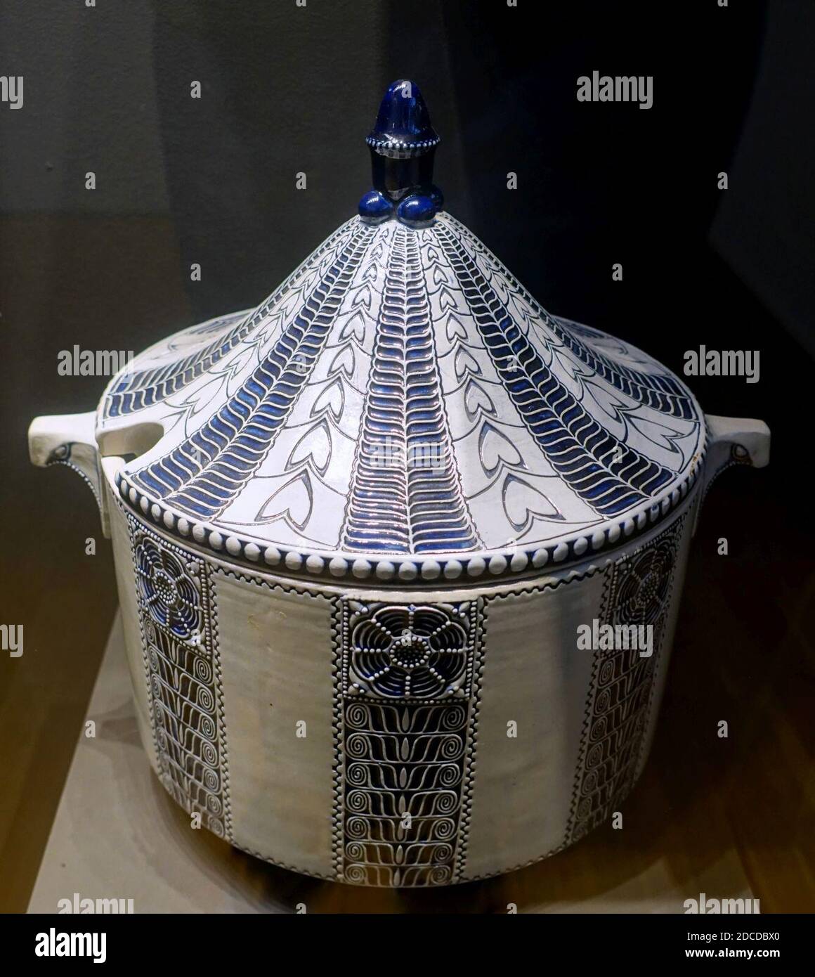 Kitchen container by Albin Muller, 1908-1912, earthenware Stock Photo ...