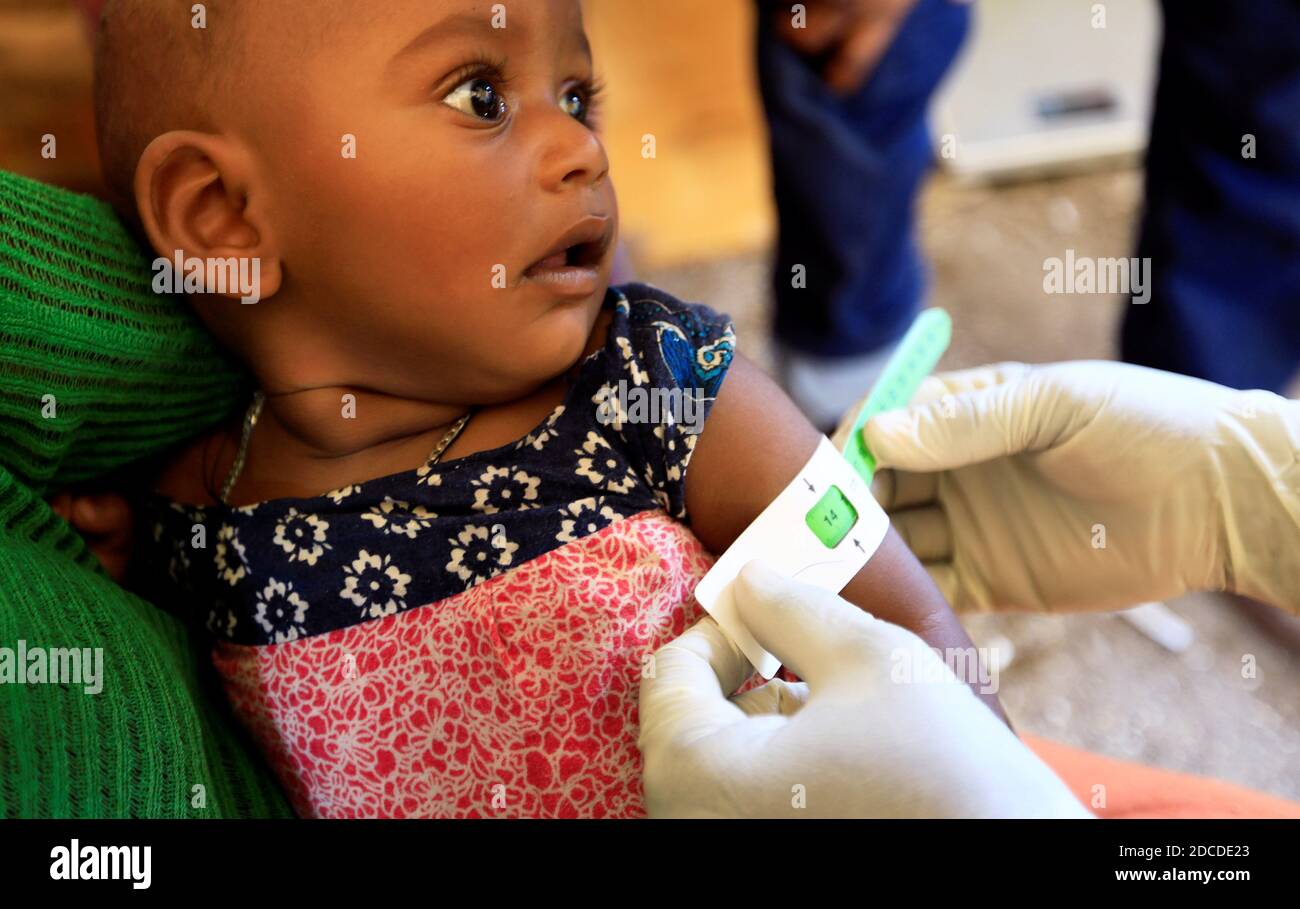 Tigray child in ethiopia hi-res stock photography and images - Alamy