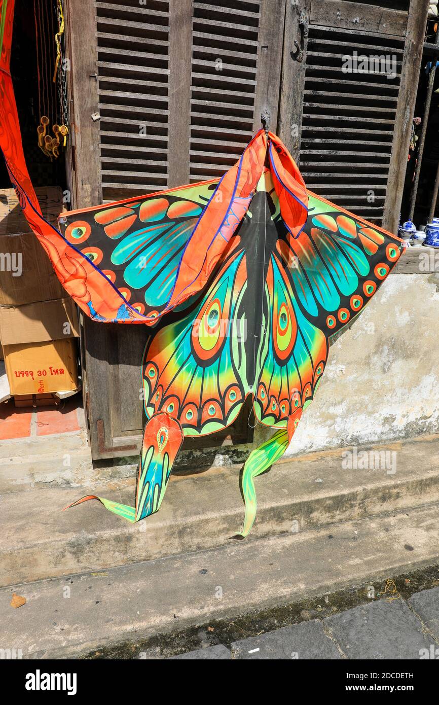 Old kite hi-res stock photography and images - Alamy