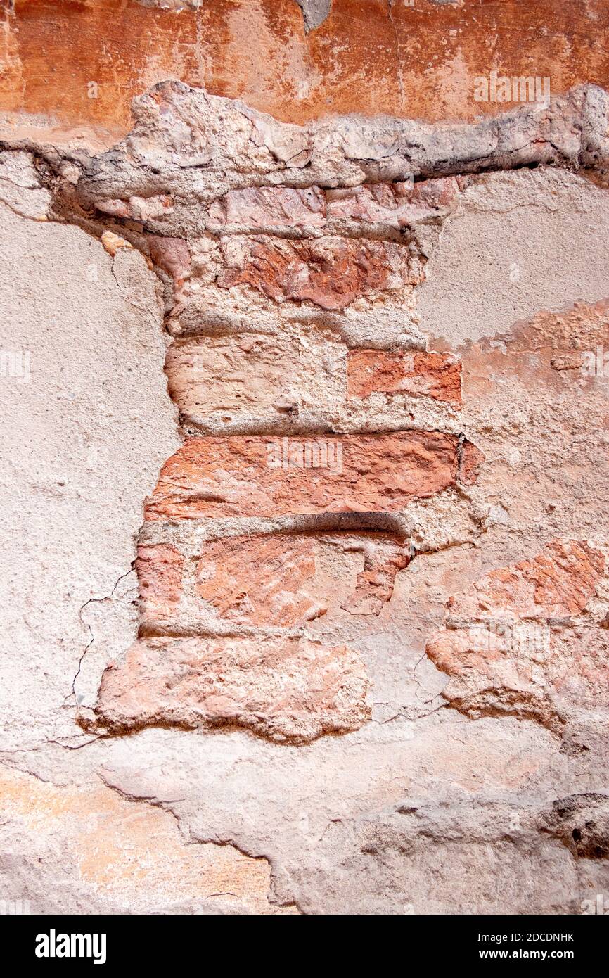 A vertical shot of brick wall with visible mortar between bricks Stock ...