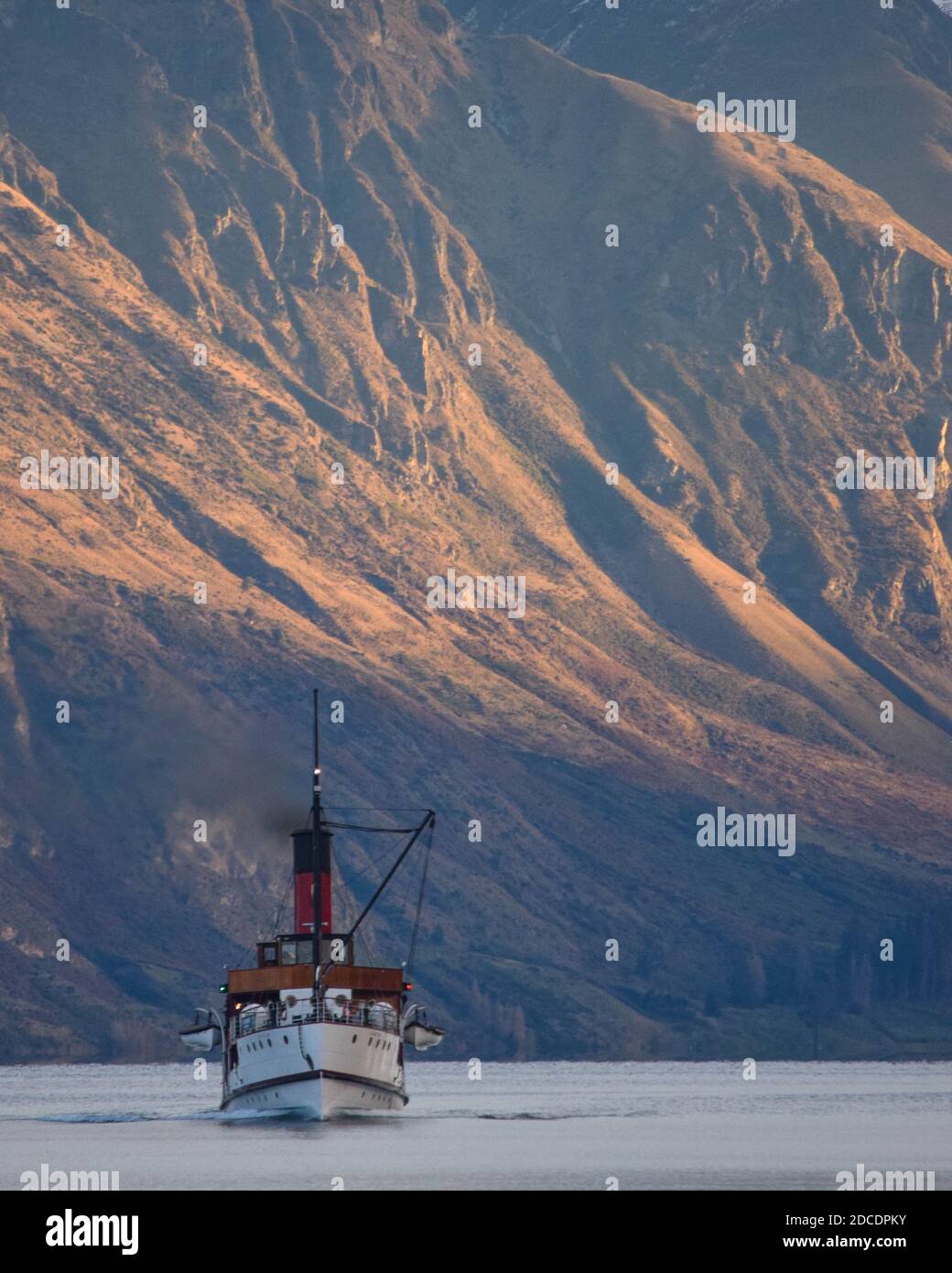 Approach slope hi-res stock photography and images - Alamy