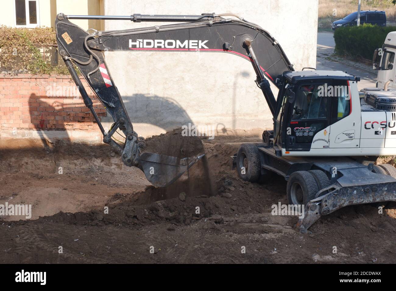 Digging House Foundation Stock Photo - Alamy