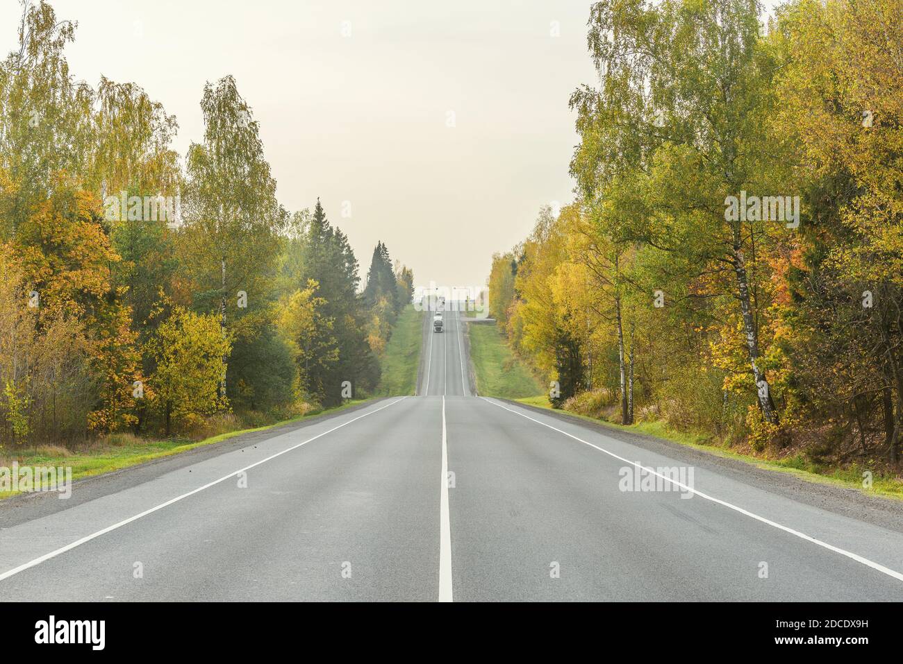 Long Straight Highway High Resolution Stock Photography and Images - Alamy