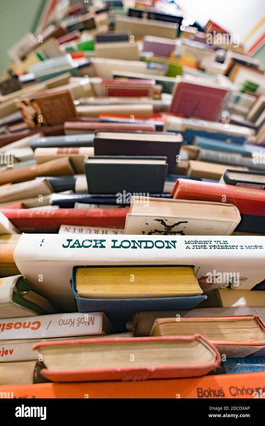 Wall of books. Well made from books. Stack of books Stock Photo - Alamy