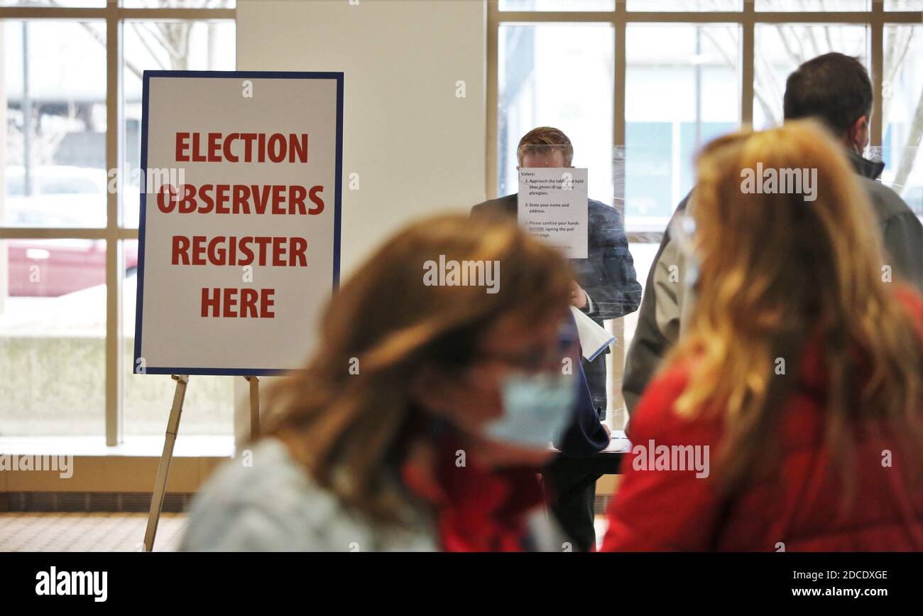 Recount press hi-res stock photography and images - Alamy