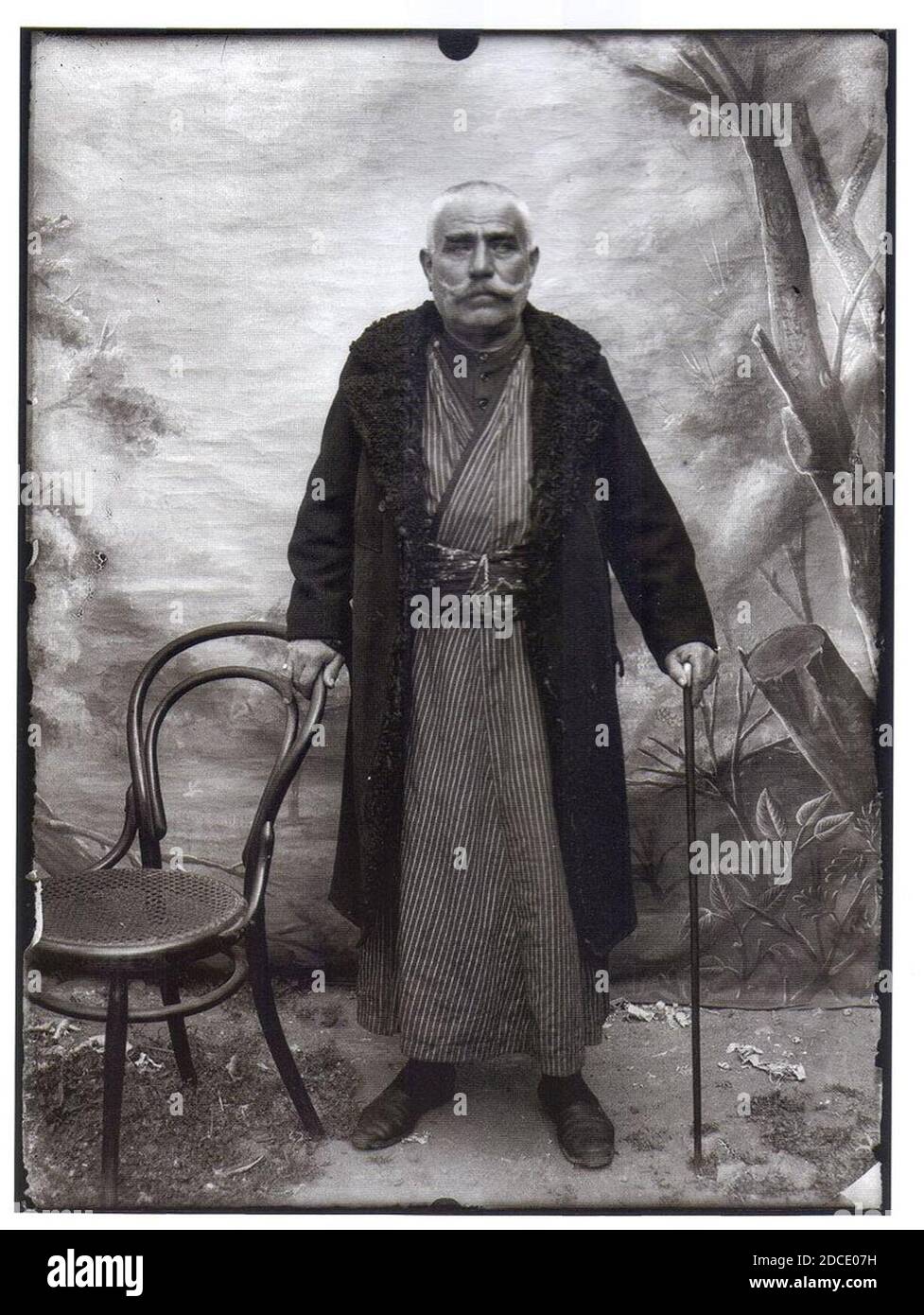 Vintage scene old man Cut Out Stock Images & Pictures - Alamy