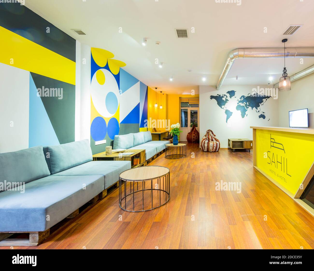 The hotel reception of hostel dormitory Stock Photo - Alamy
