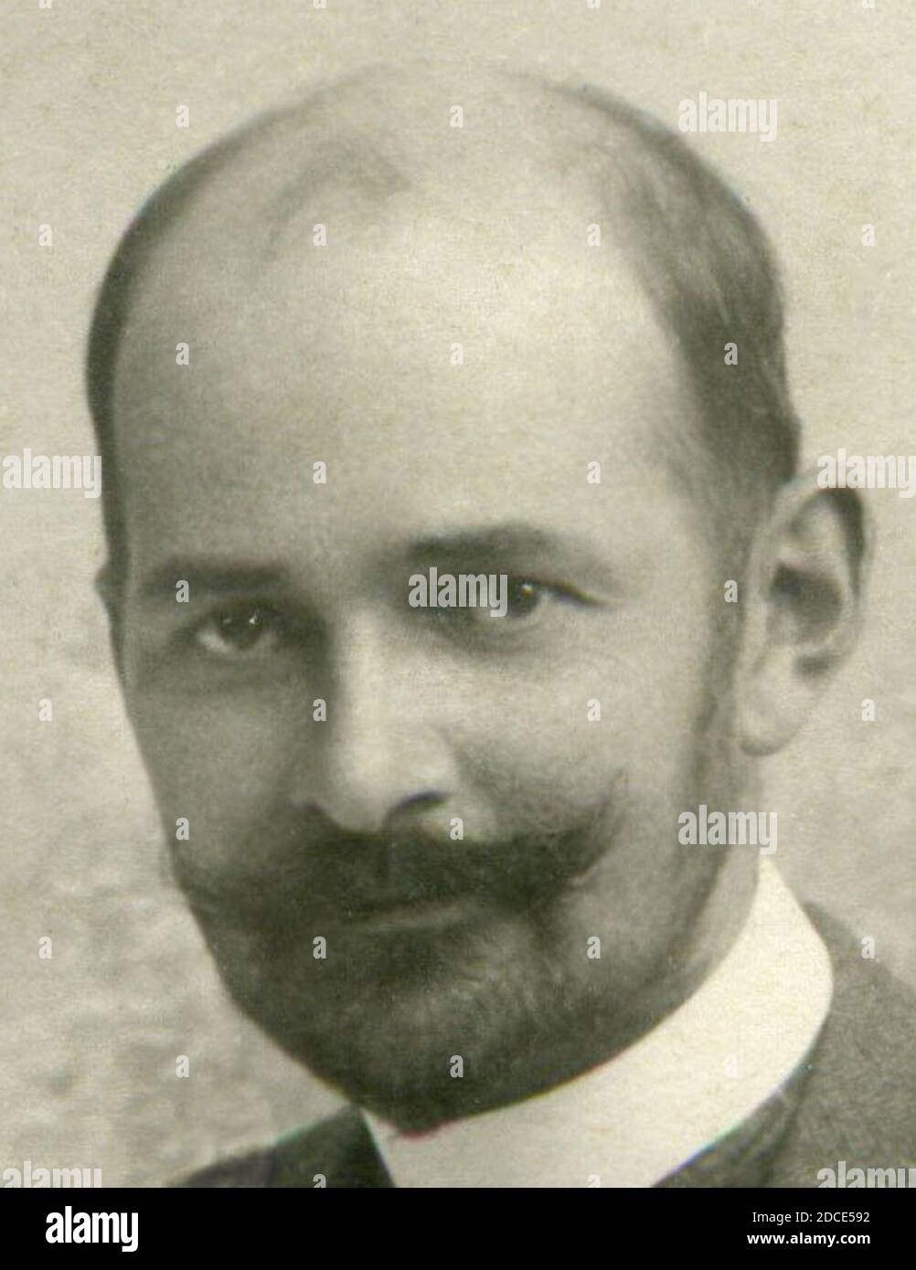 KAZIMIERZ OSTASZEWSKI WITH WIFE AND DAUGHTER (FRAGMENT Stock Photo - Alamy