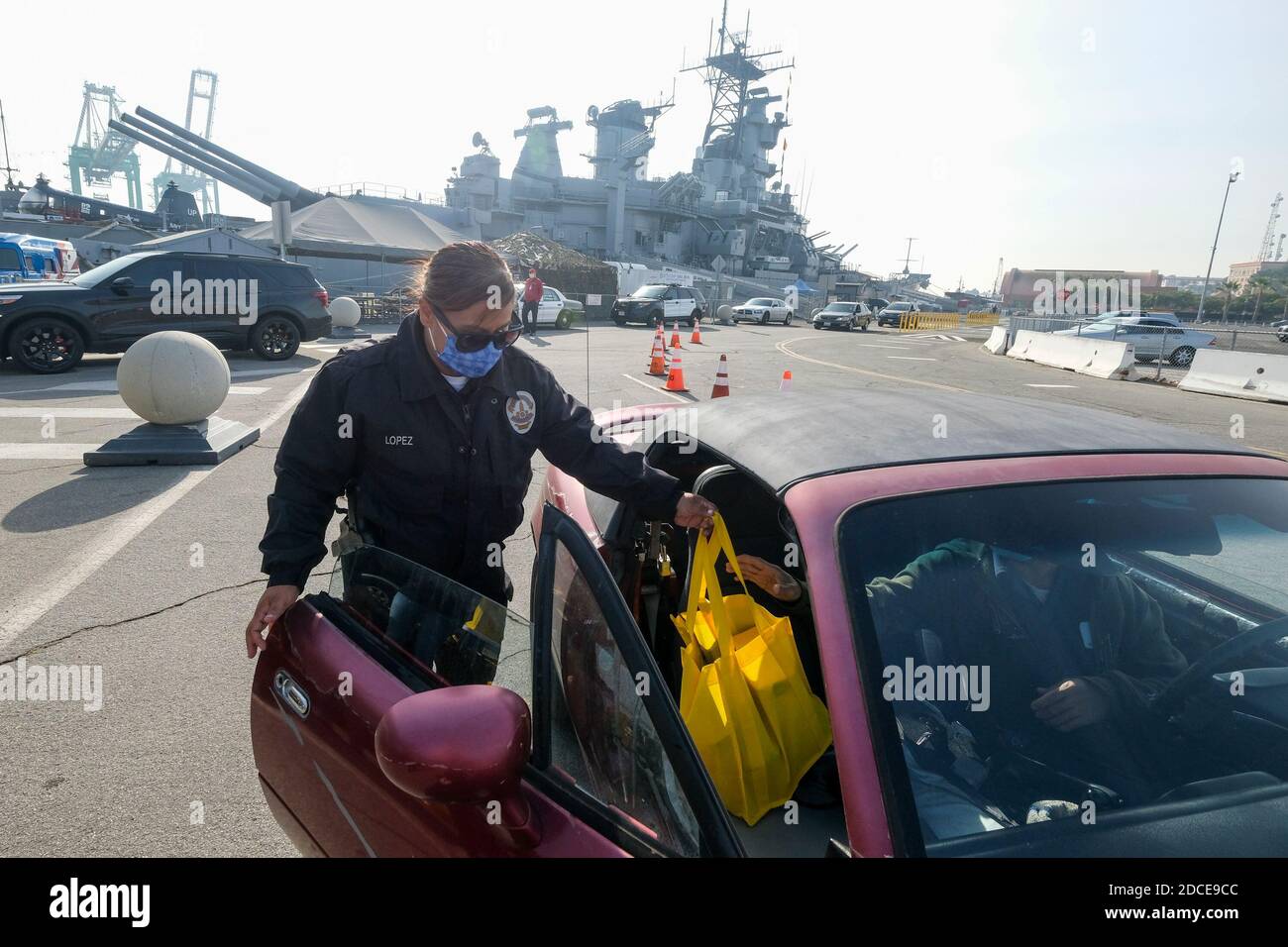 Los Angeles, California, USA. 20th Nov, 2020. A Los Angeles Port Police ...