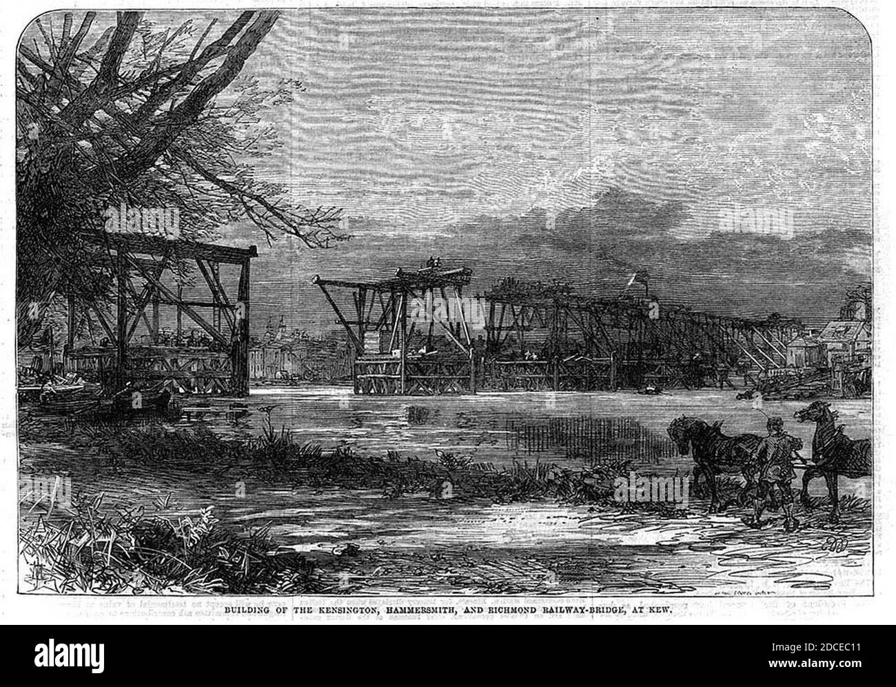Kew Bridge construction Stock Photo - Alamy