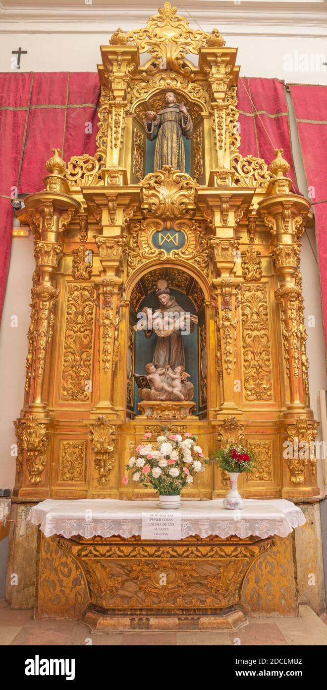 El altar y hi-res stock photography and images - Alamy