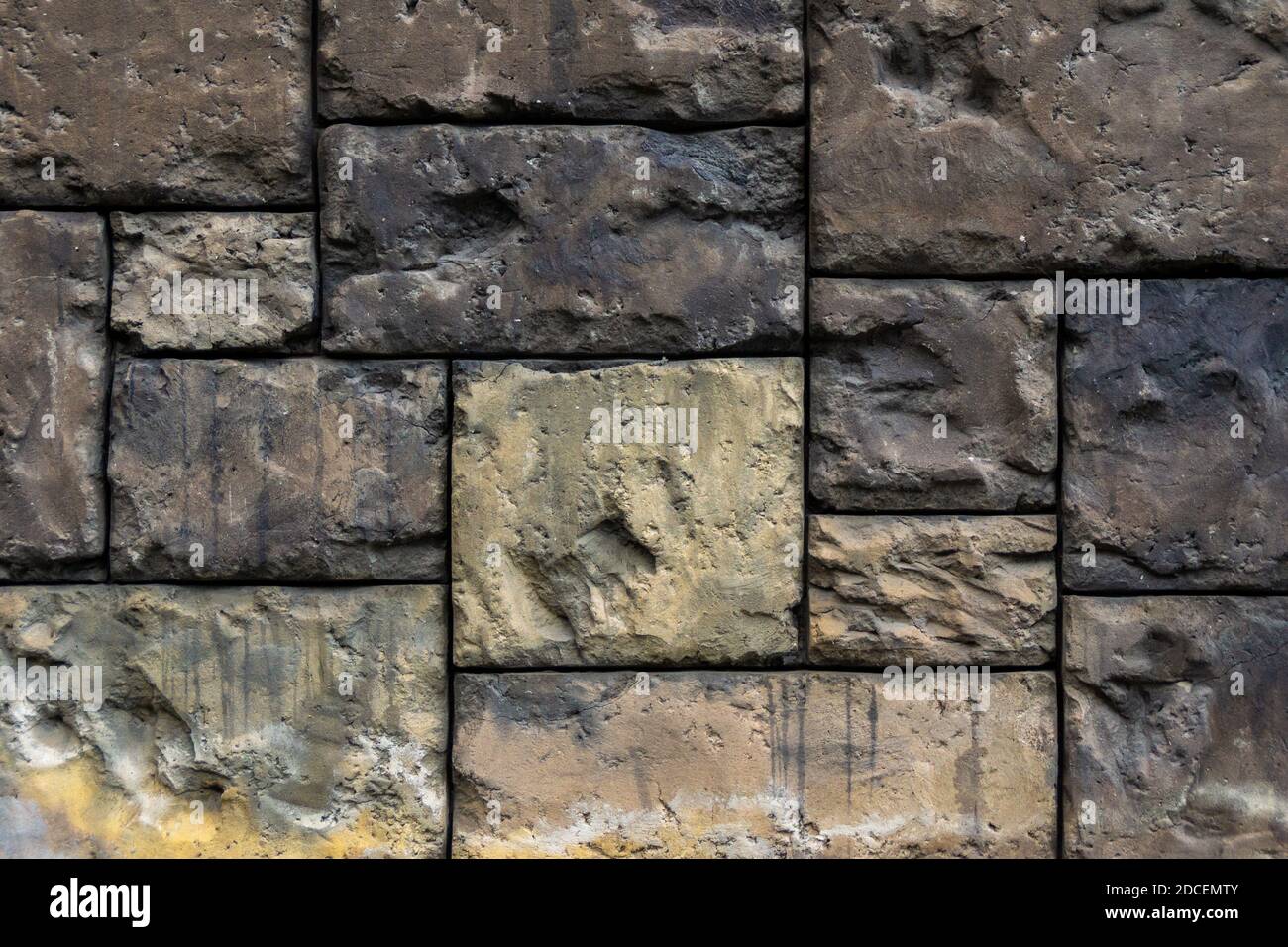 Base wall fragment hi-res stock photography and images - Alamy