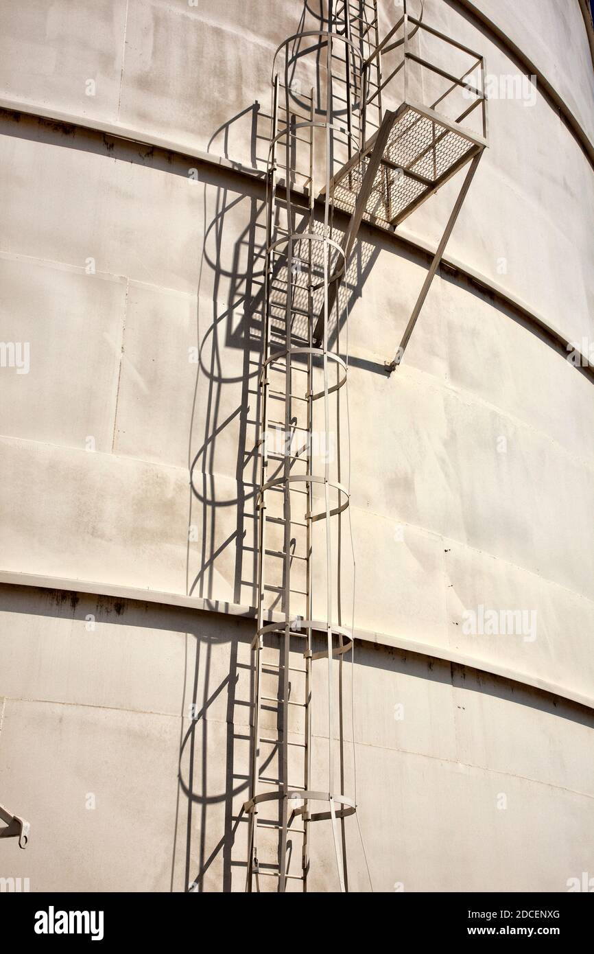 Ventilation pumps ducts hi-res stock photography and images - Alamy