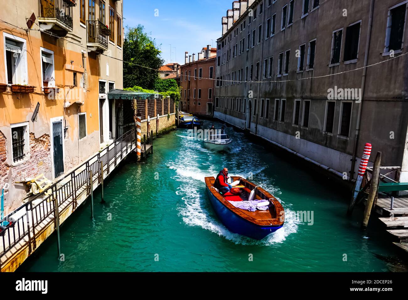 Venice Italy with beautiful historic architecture and gondola boats in ...