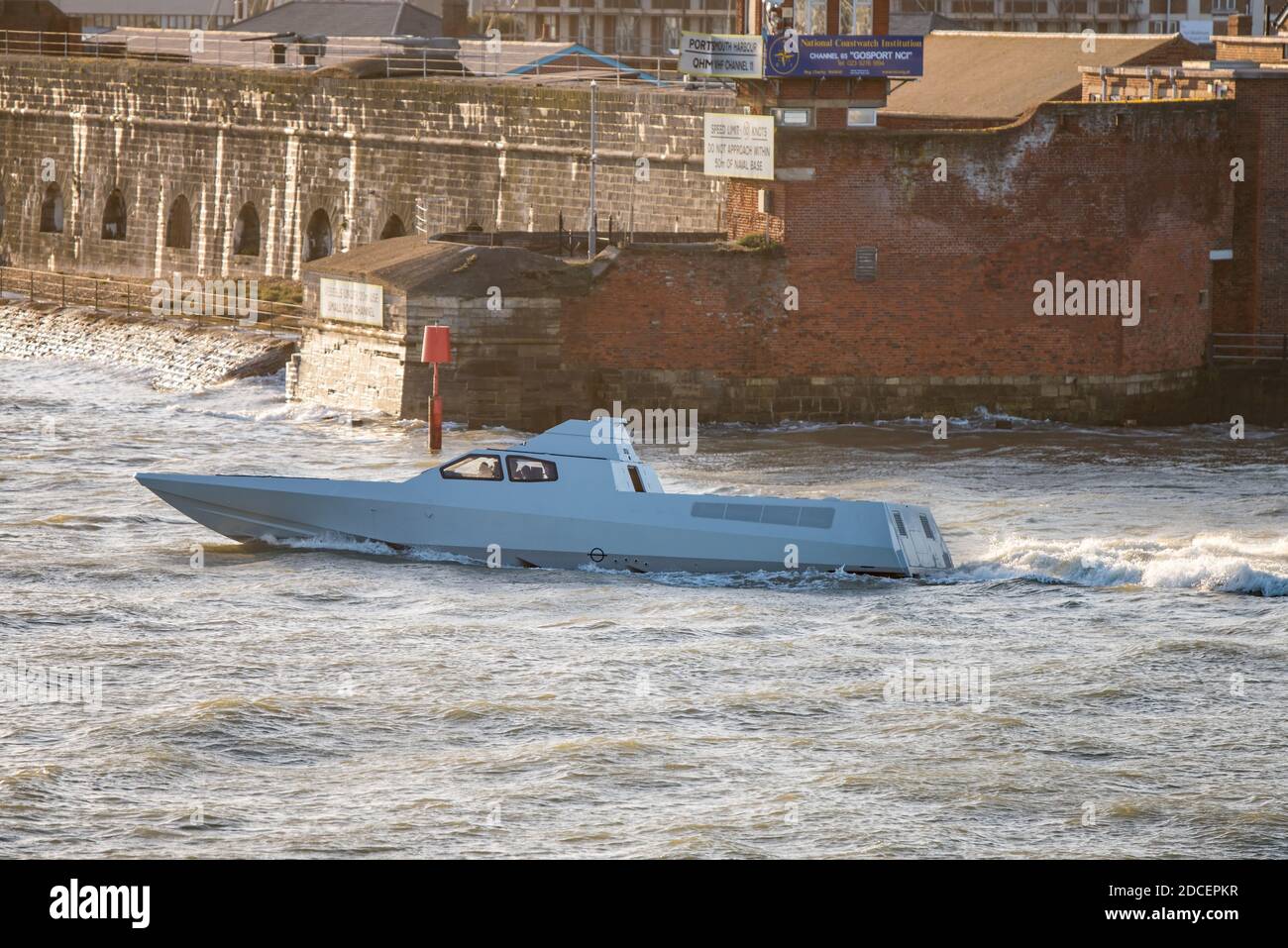 Special boat service hi-res stock photography and images - Alamy