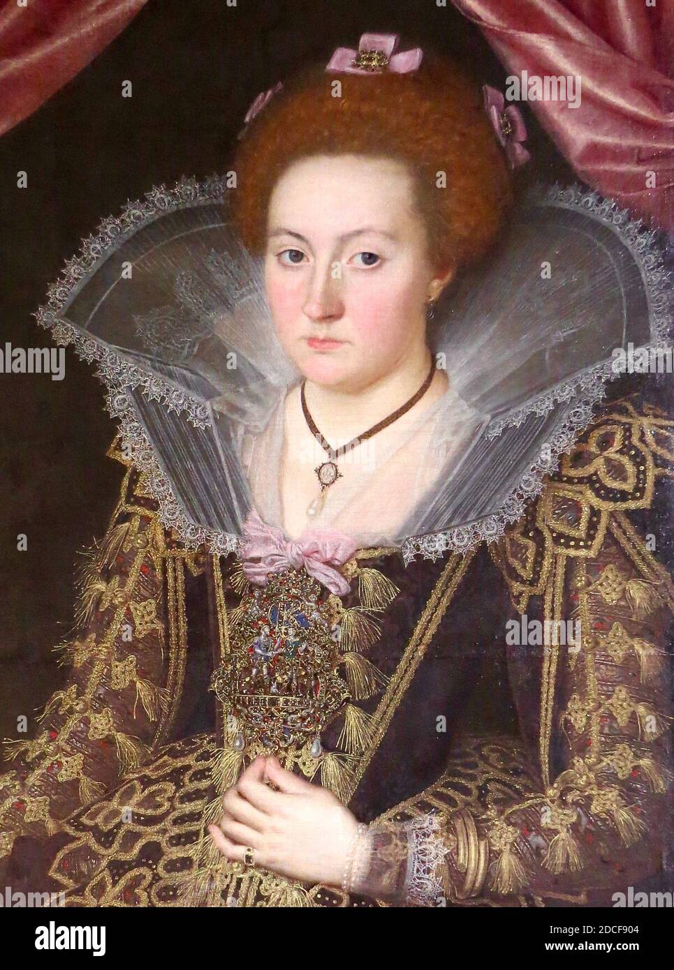 Kirsten munk hi-res stock photography and images - Alamy