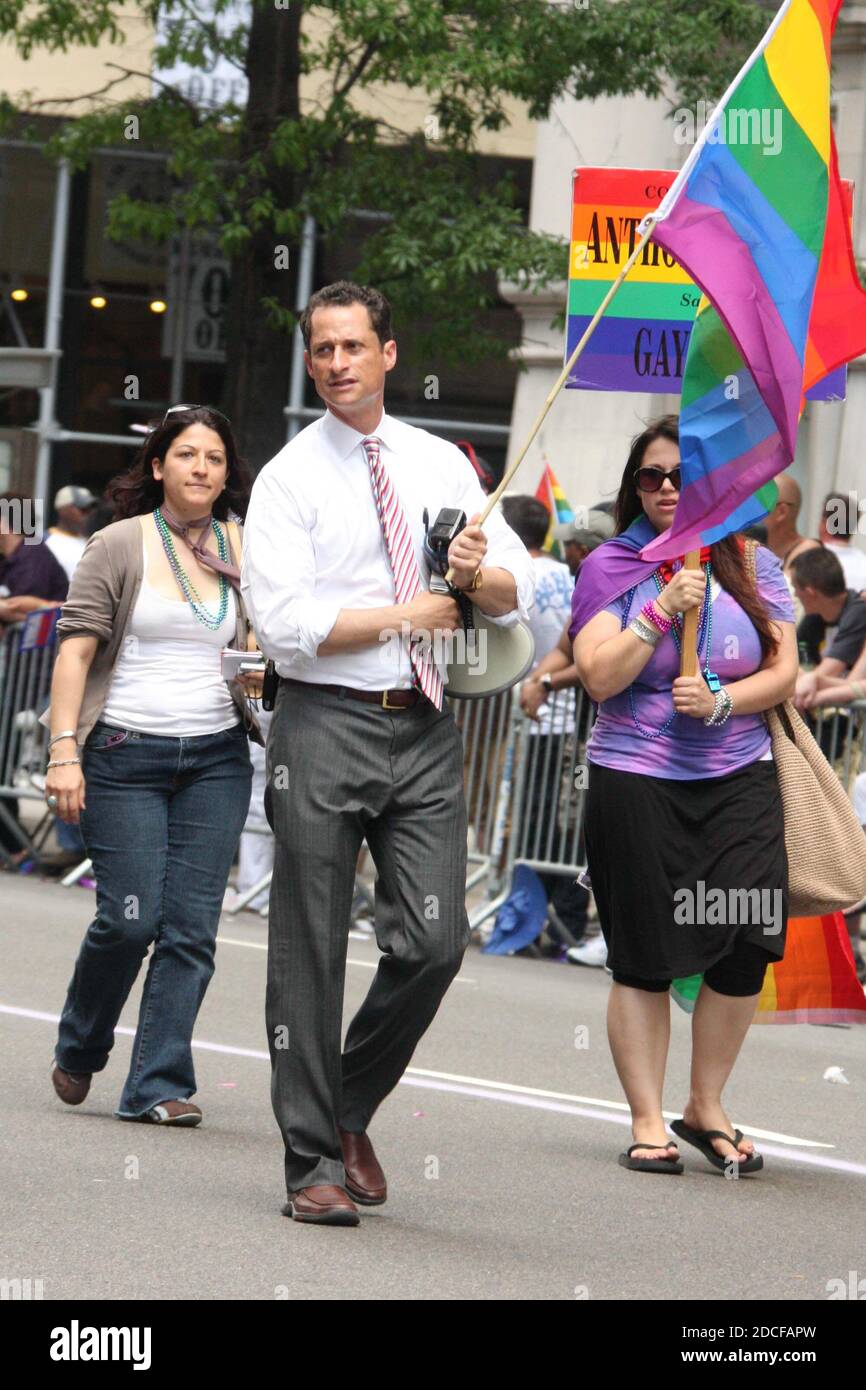 Anthony Weiner in NY LGBT Gay Pride Parade on Fifth Avenue in New York ...