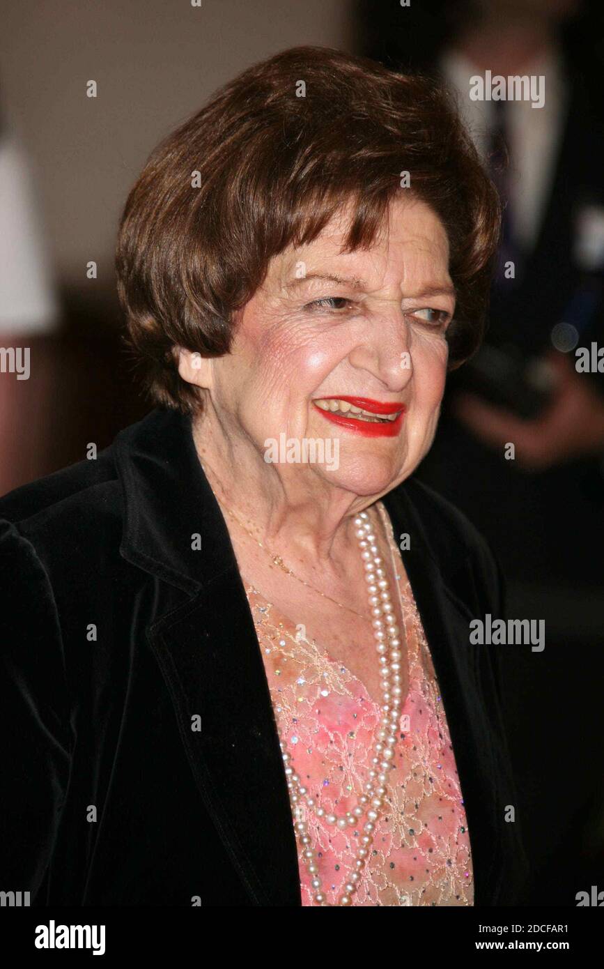 Helen Thomas attends The White House Correspondents' Association Dinner ...