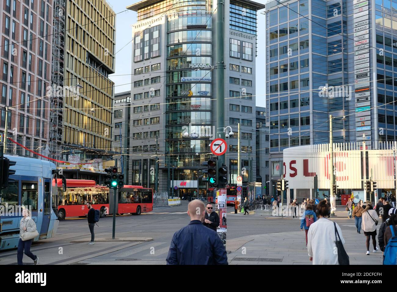 Land and buildings hi-res stock photography and images - Alamy