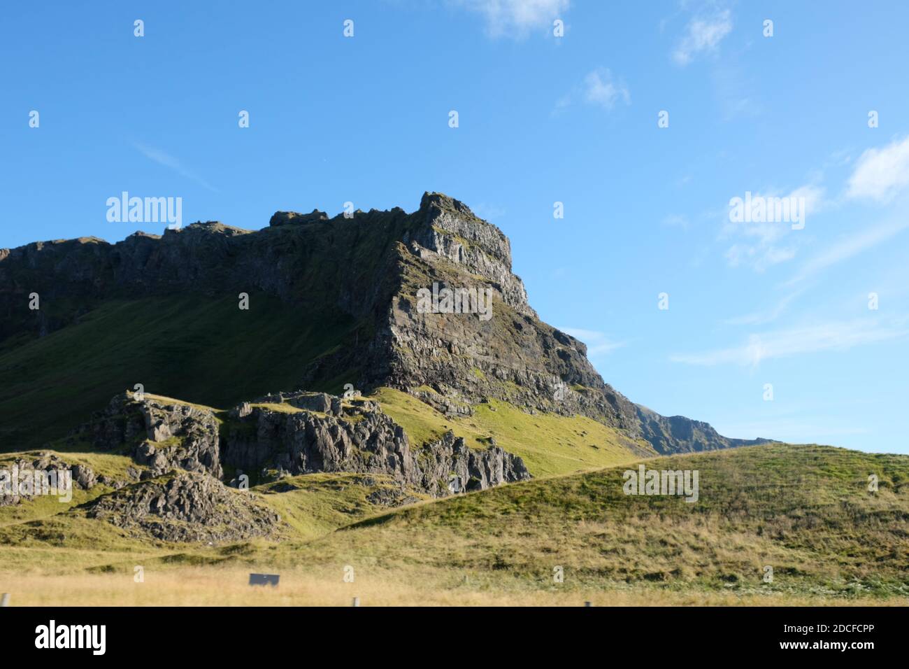 Rocky ridge mountaintop view hi-res stock photography and images - Alamy