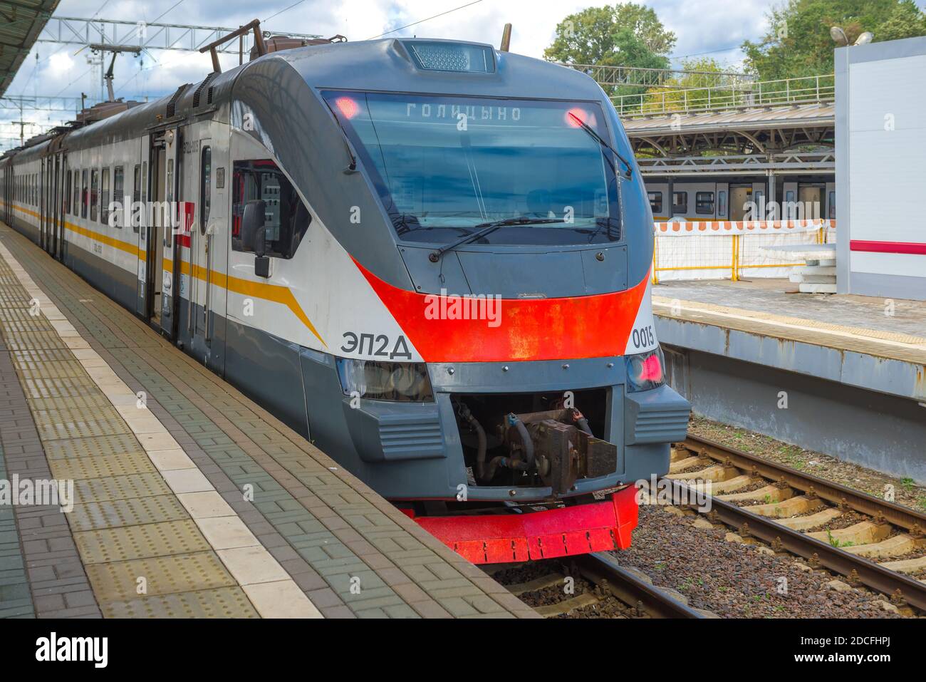 MOSCOW, RUSSIA - AUGUST 27, 2020: The head carriage of the EP2D-0015 ...